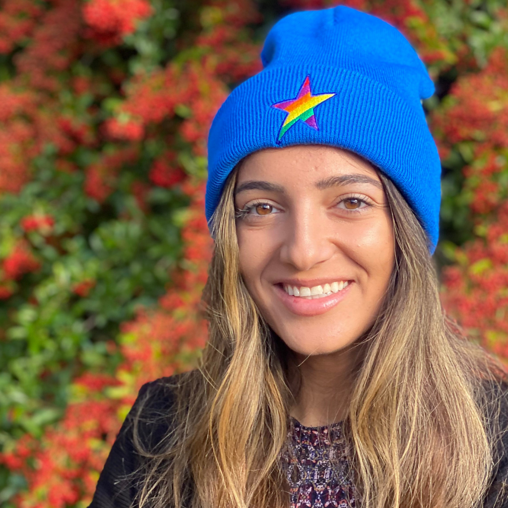 Bright Blue Beanie with Embroidered Star – percyandnell