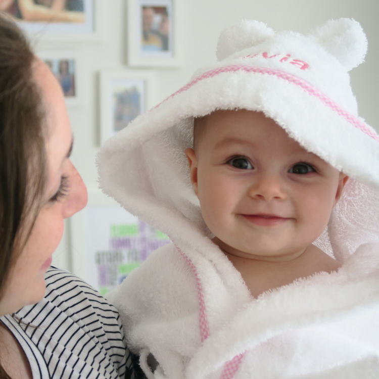 Personalised Hooded Baby Robe Edged in Pink Gingham – percyandnell